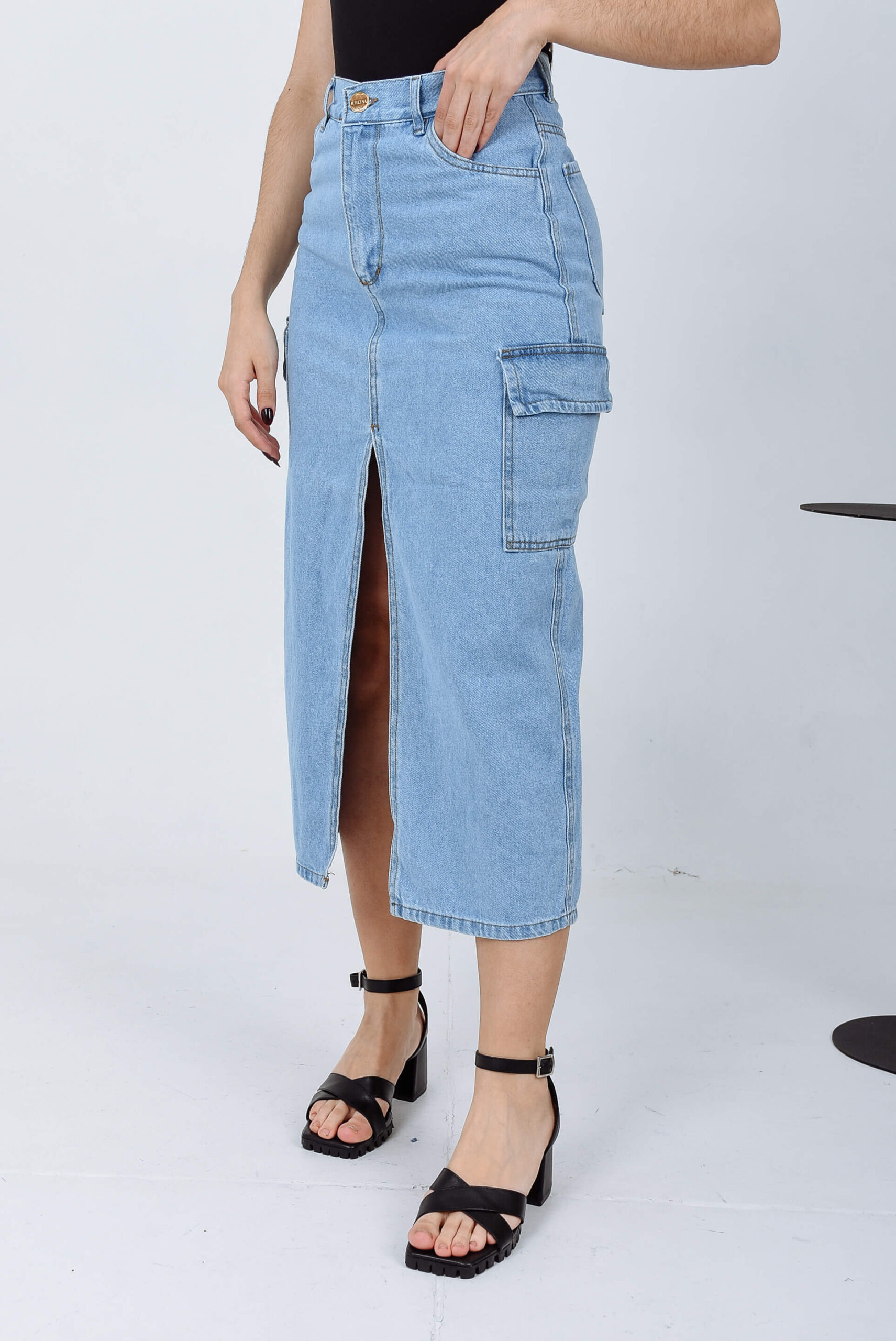 POLLERA MIDIK CARGO CELESTE – H-REINA