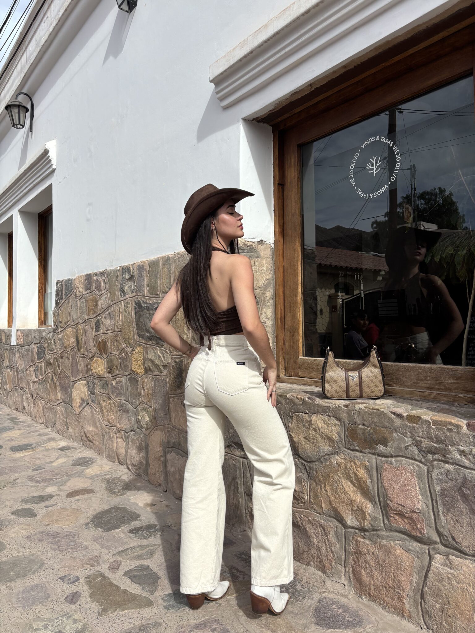 TOWER LINO 2.0 (H.B) – H-REINA